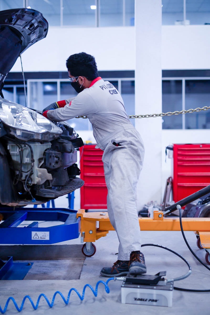 Accident Repairs – Pit & Drive