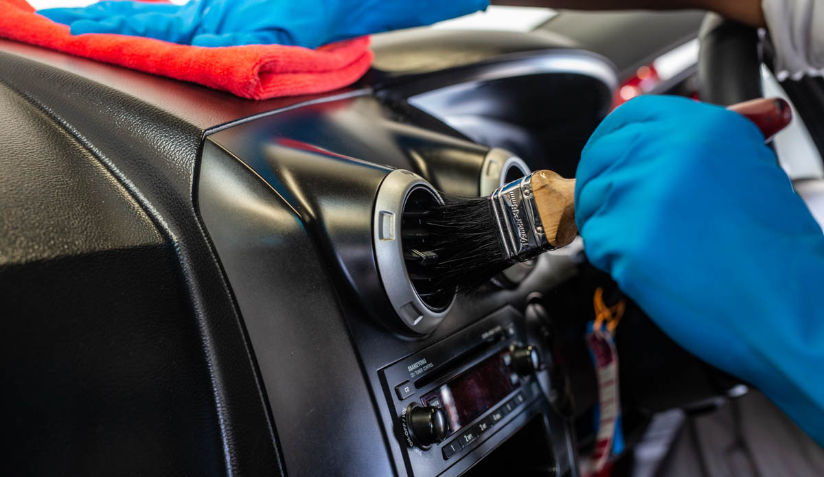 Vehicle Detailing – Pit & Drive